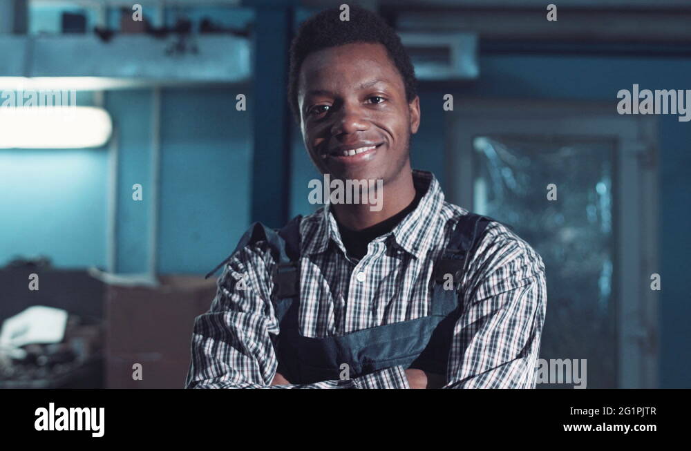 Mechanic dungarees Stock Videos & Footage - HD and 4K Video Clips - Alamy