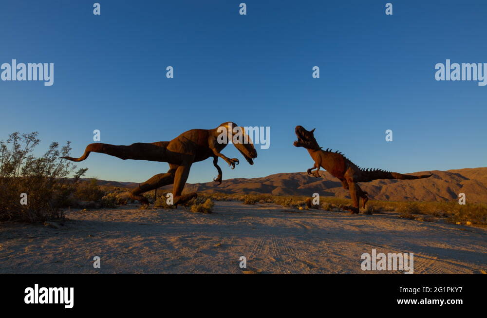 Dinosaurs sculptures Stock Videos & Footage - HD and 4K Video Clips - Alamy