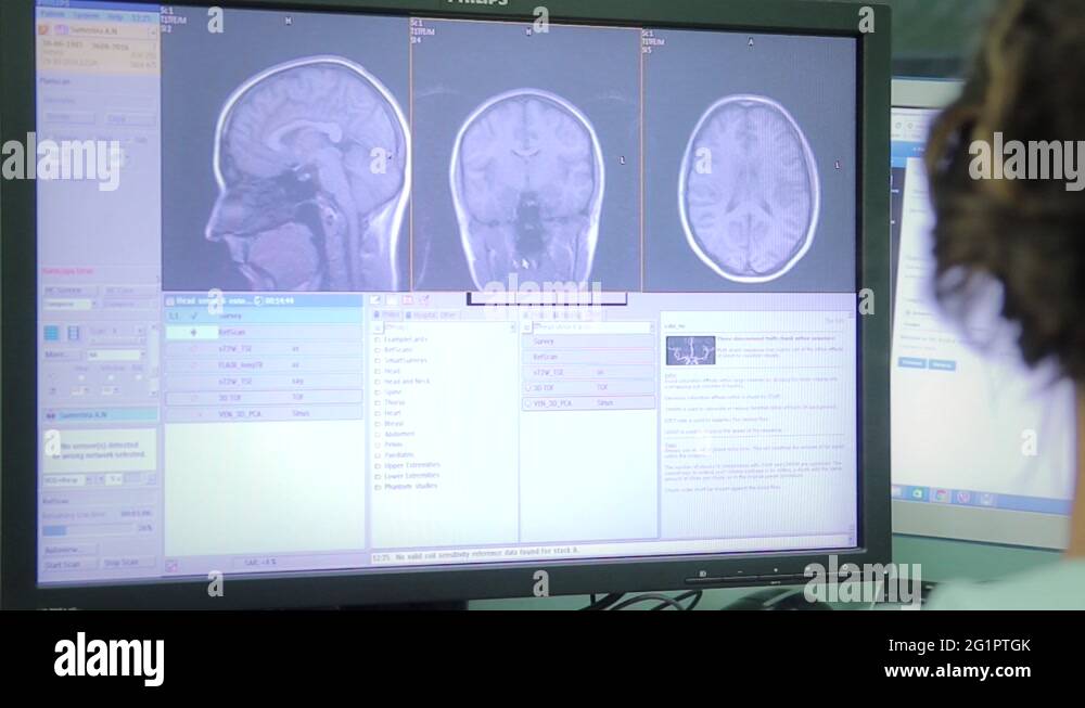 X ray operator Stock Videos & Footage - HD and 4K Video Clips - Alamy