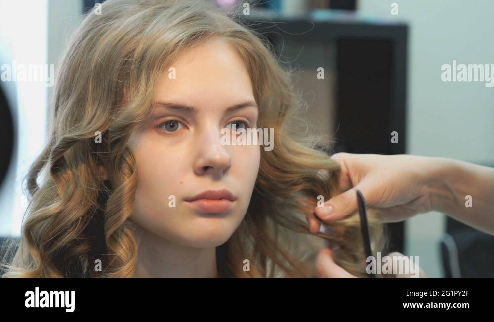 Girl making model Stock Videos & Footage - HD and 4K Video Clips - Alamy