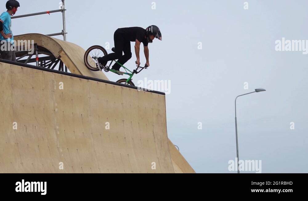 Bmx ramps Stock Videos & Footage - HD and 4K Video Clips - Alamy
