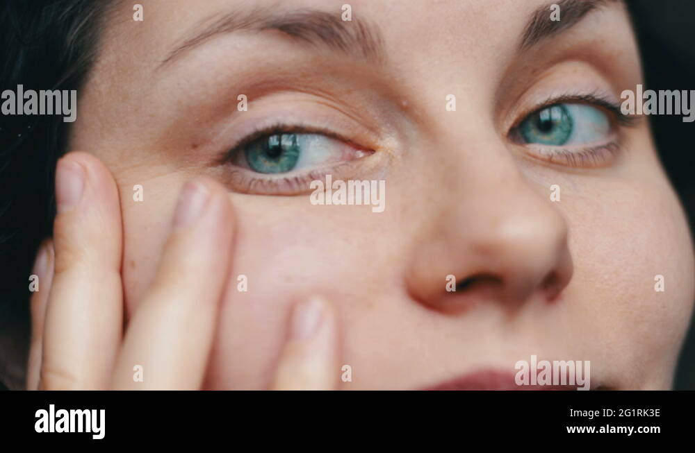 Hand touching face Stock Videos & Footage - HD and 4K Video Clips - Alamy