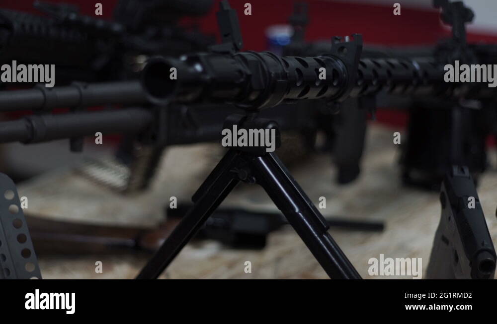 M16 machine gun Stock Videos & Footage - HD and 4K Video Clips - Alamy
