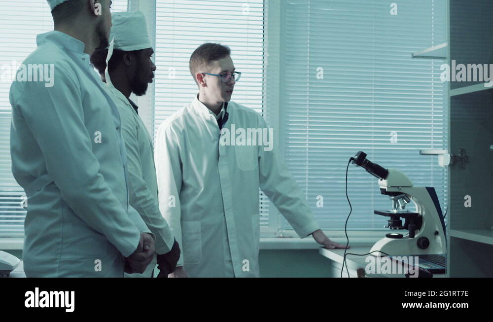 Electron microscope Stock Videos & Footage - HD and 4K Video Clips - Alamy