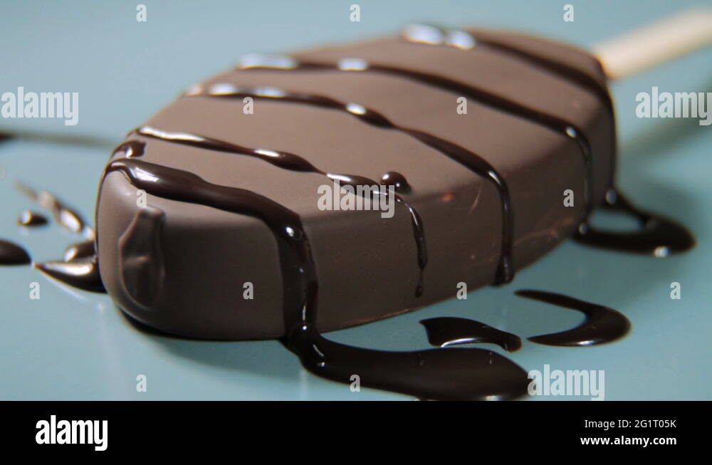 Wooden chock Stock Videos & Footage - HD and 4K Video Clips - Alamy