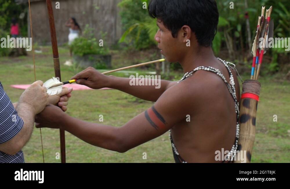 Indigenous archer Stock Videos & Footage - HD and 4K Video Clips - Alamy