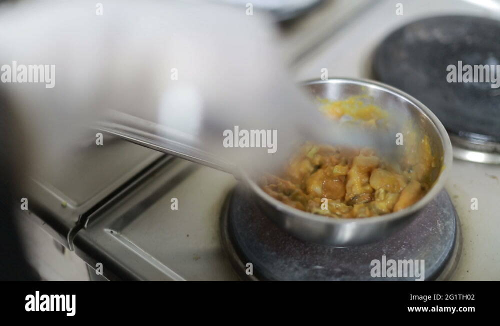 Kitchen techniques Stock Videos & Footage - HD and 4K Video Clips - Alamy