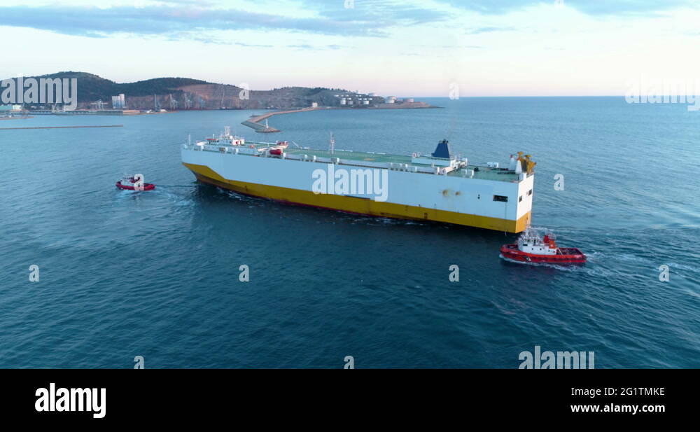 Dry bulk tanker Stock Videos & Footage - HD and 4K Video Clips - Alamy