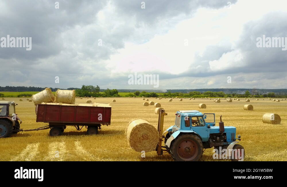 Straw truck Stock Videos & Footage - HD and 4K Video Clips - Alamy