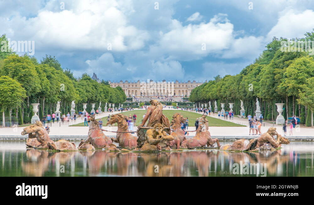 Palace of versailles fountain of apollo Stock Videos & Footage - HD and ...