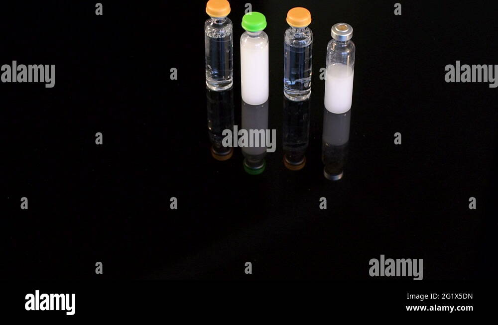 Insulin vials Stock Videos & Footage - HD and 4K Video Clips - Alamy