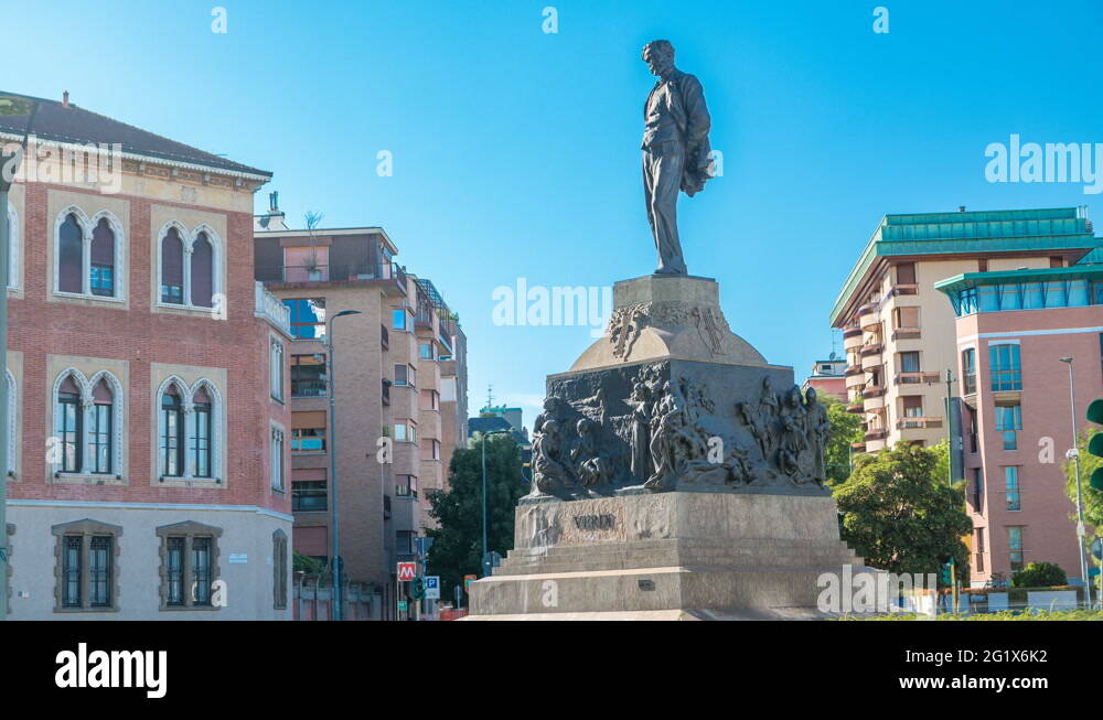 Statue verdi Stock Videos & Footage - HD and 4K Video Clips - Alamy