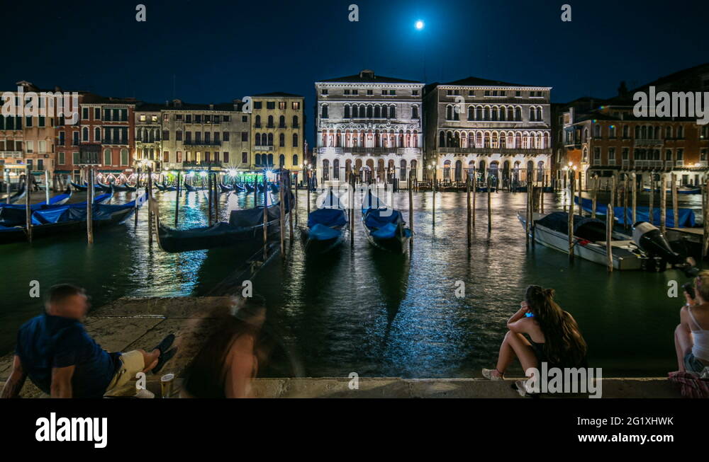 Palazzo balbi palace Stock Videos & Footage - HD and 4K Video Clips - Alamy