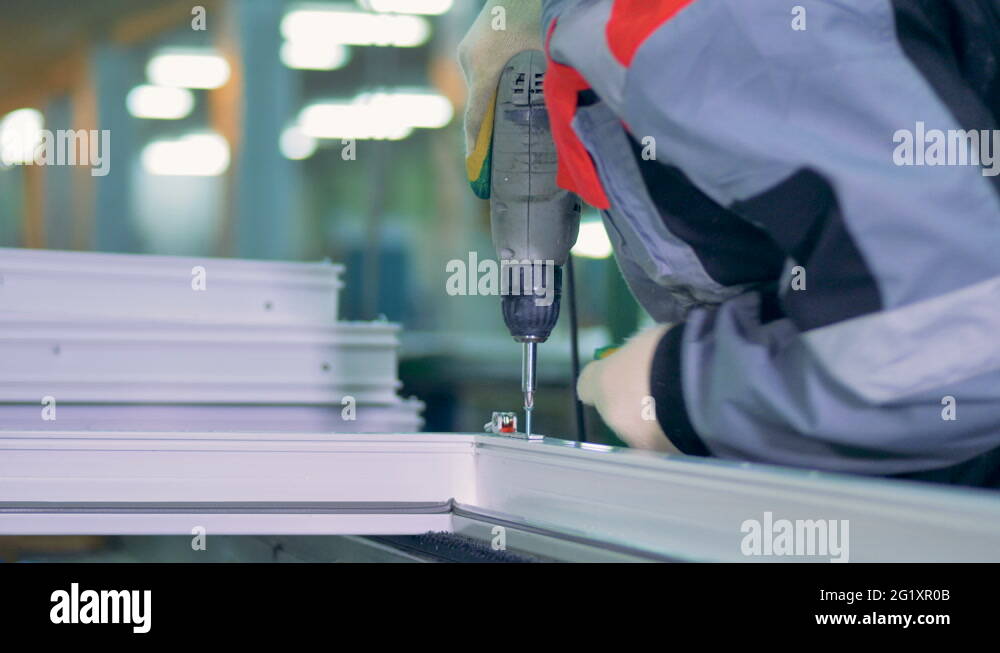 Assembling horizontal Stock Videos & Footage - HD and 4K Video Clips ...