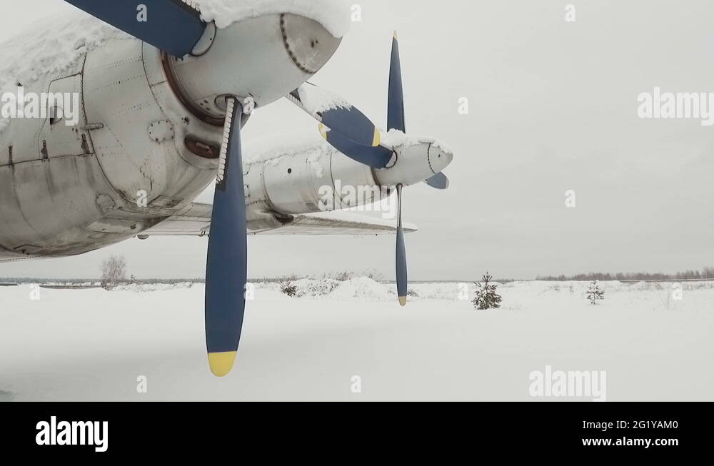 Propeller turbine engines Stock Videos & Footage - HD and 4K Video ...