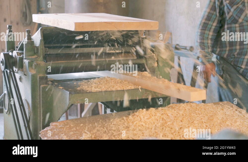 Square beams Stock Videos & Footage - HD and 4K Video Clips - Alamy