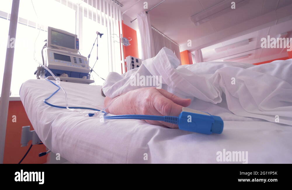 Pulse measuring device Stock Videos & Footage - HD and 4K Video Clips ...