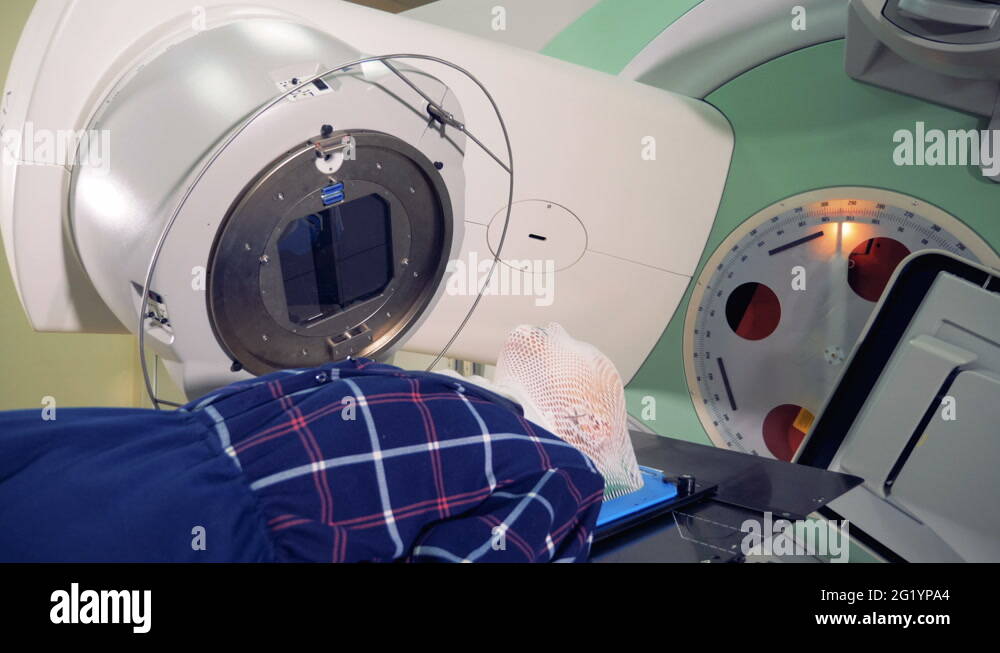 Linac accelerator Stock Videos & Footage - HD and 4K Video Clips - Alamy