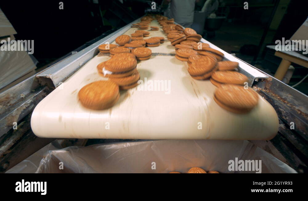 Biscuit carton Stock Videos & Footage - HD and 4K Video Clips - Alamy