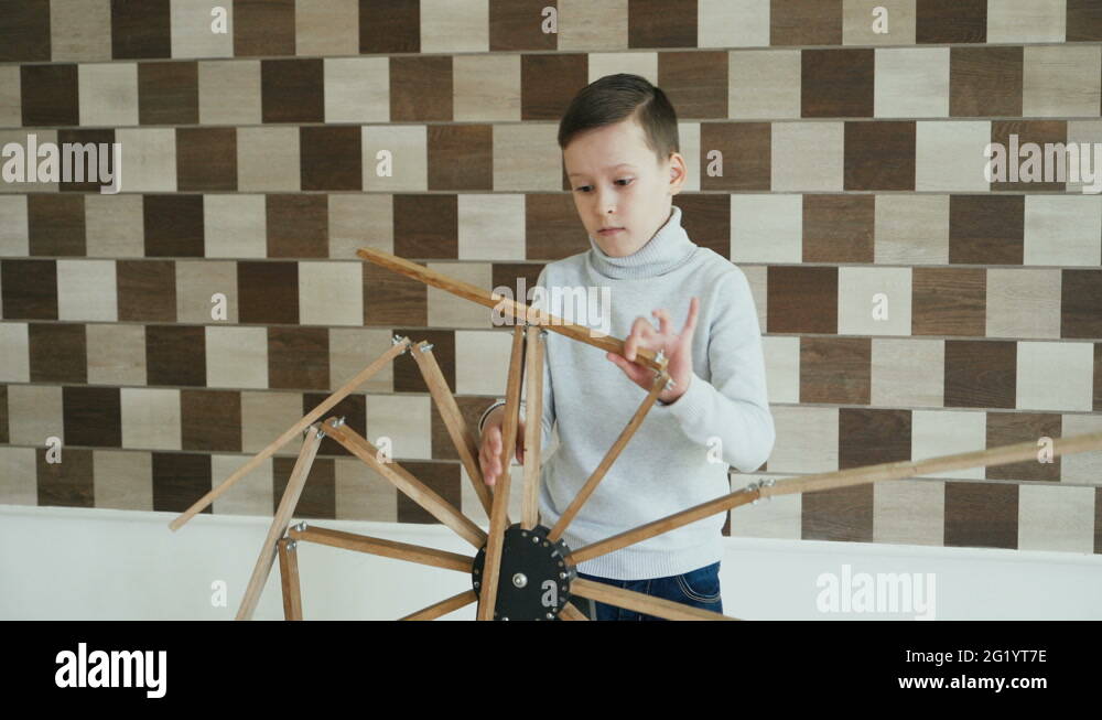 Perpetual motion machine Stock Videos & Footage - HD and 4K Video Clips ...