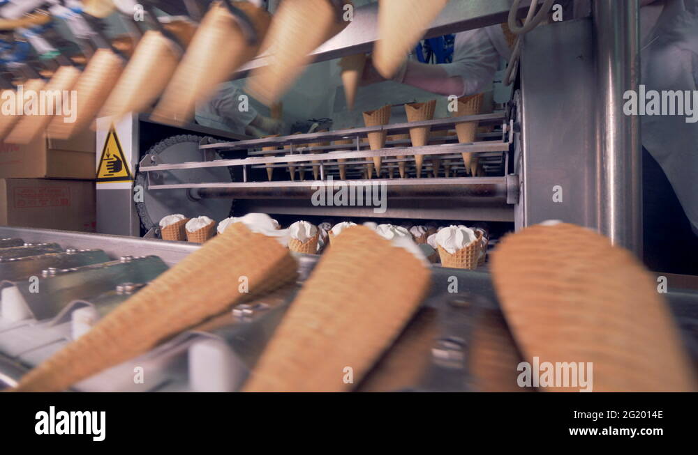 Ice manufacturing Stock Videos & Footage - HD and 4K Video Clips - Alamy
