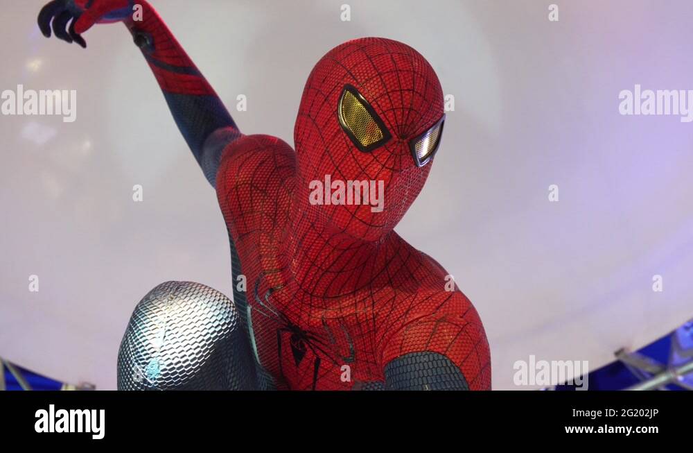 Spiderman spider man spider man Stock Videos & Footage - HD and 4K ...