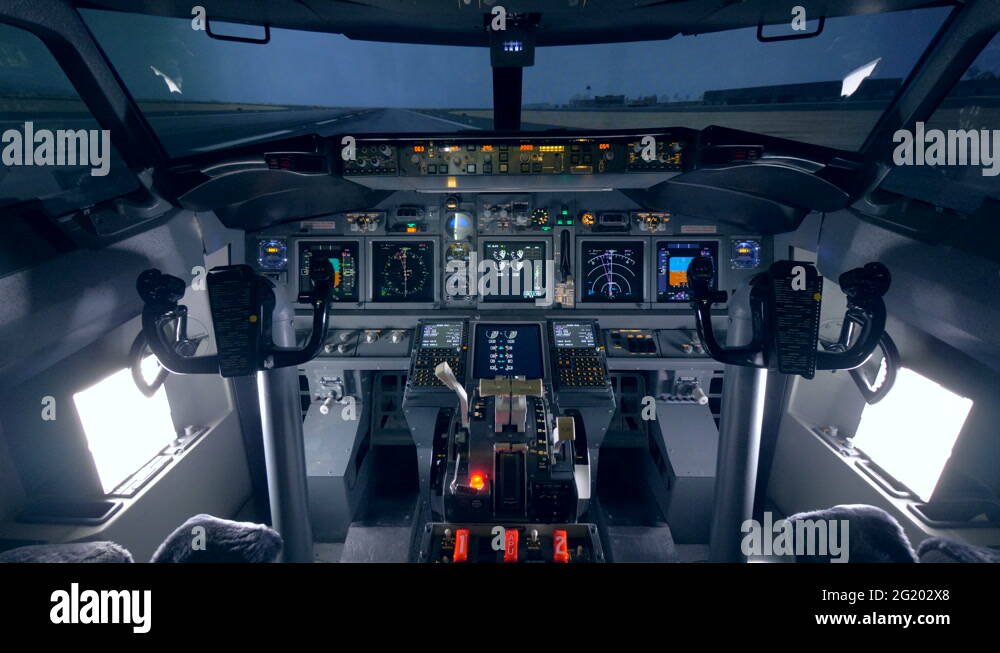 Cockpit of a plane Stock Videos & Footage - HD and 4K Video Clips - Alamy