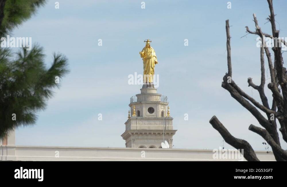 Christ statue rome Stock Videos & Footage - HD and 4K Video Clips - Alamy