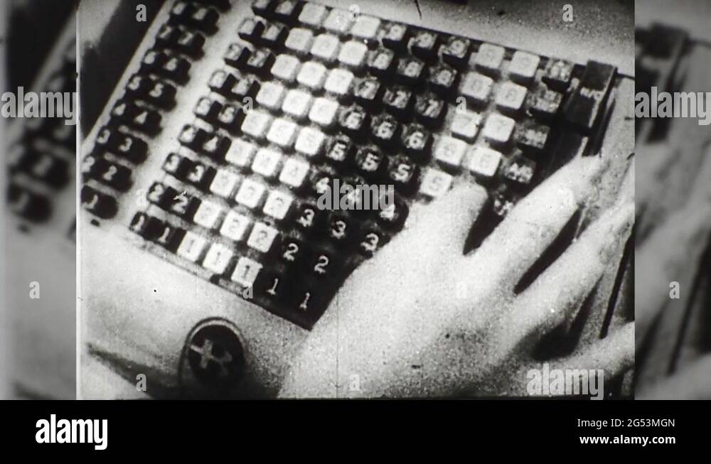 1970s calculator Stock Videos & Footage - HD and 4K Video Clips - Alamy