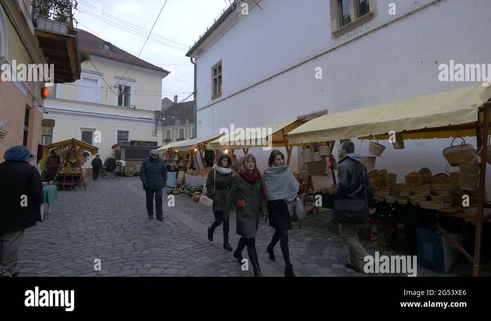 Pavement stalls Stock Videos & Footage - HD and 4K Video Clips - Alamy