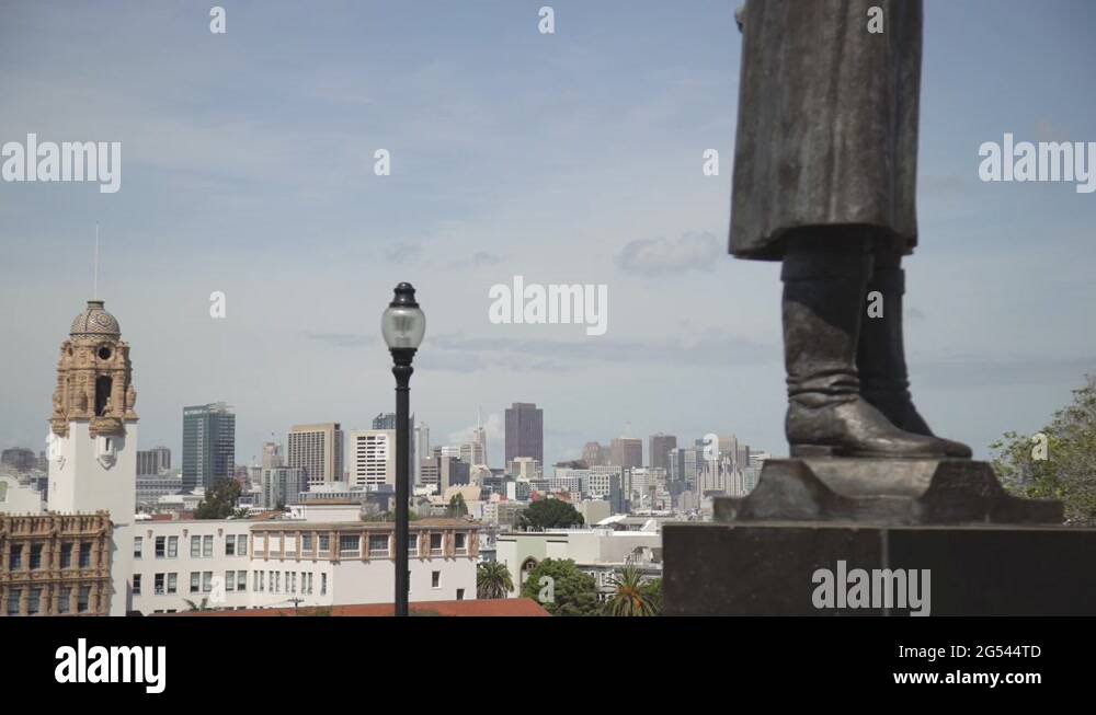 Legs statue Stock Videos & Footage - HD and 4K Video Clips - Alamy