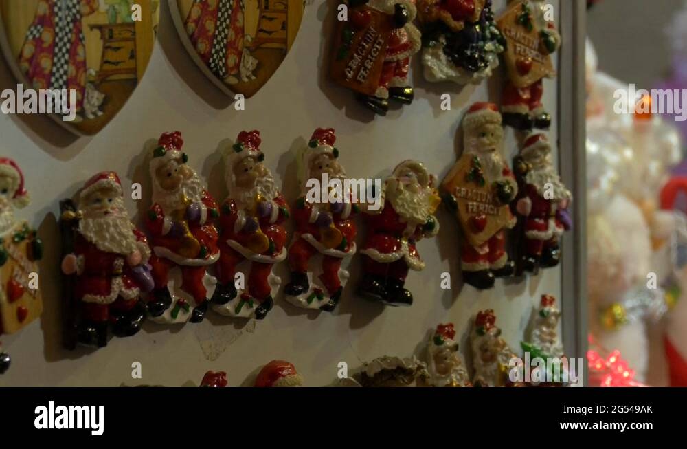 Magnets Stock Videos & Footage - HD and 4K Video Clips - Alamy