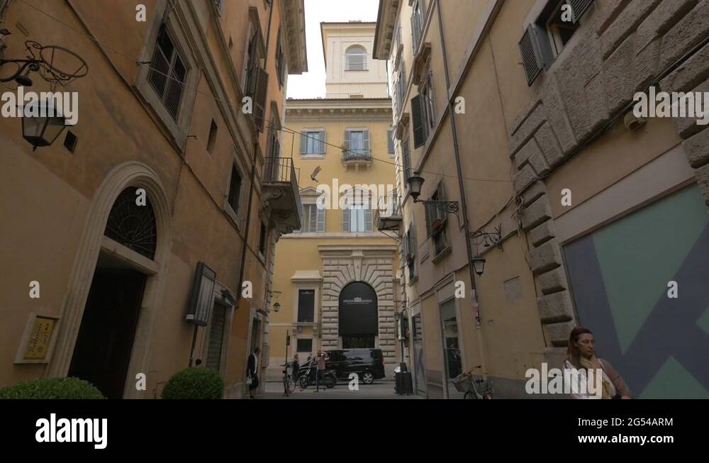 Italian buildings Stock Videos & Footage - HD and 4K Video Clips - Alamy