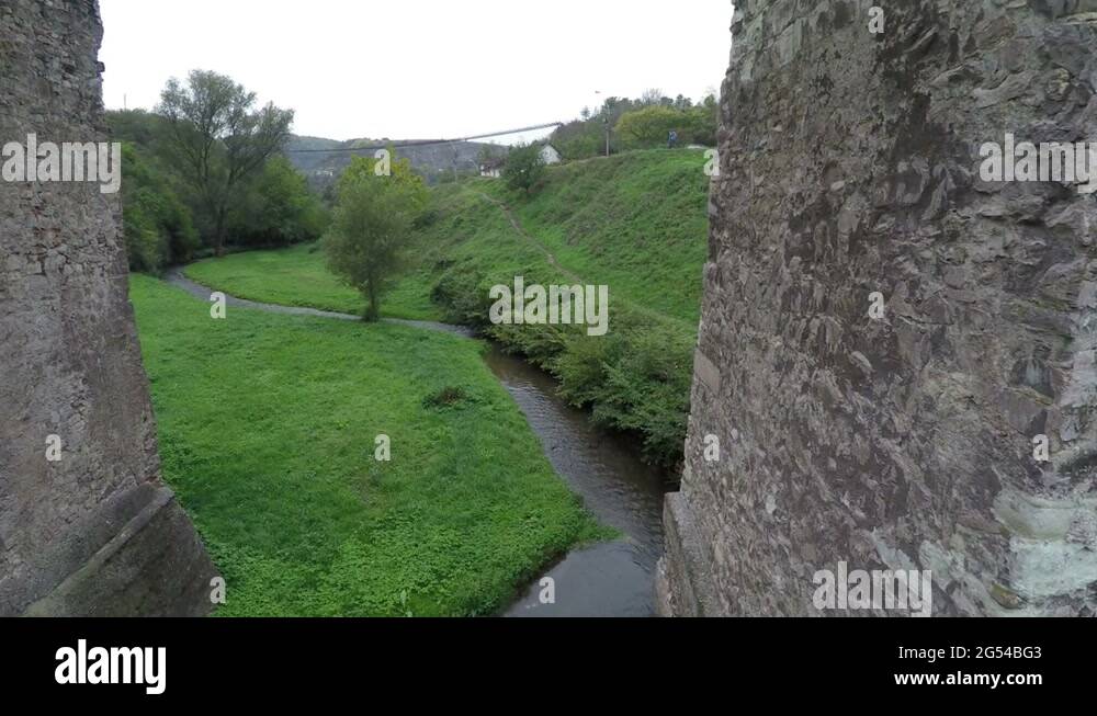 Iconic moat Stock Videos & Footage - HD and 4K Video Clips - Alamy