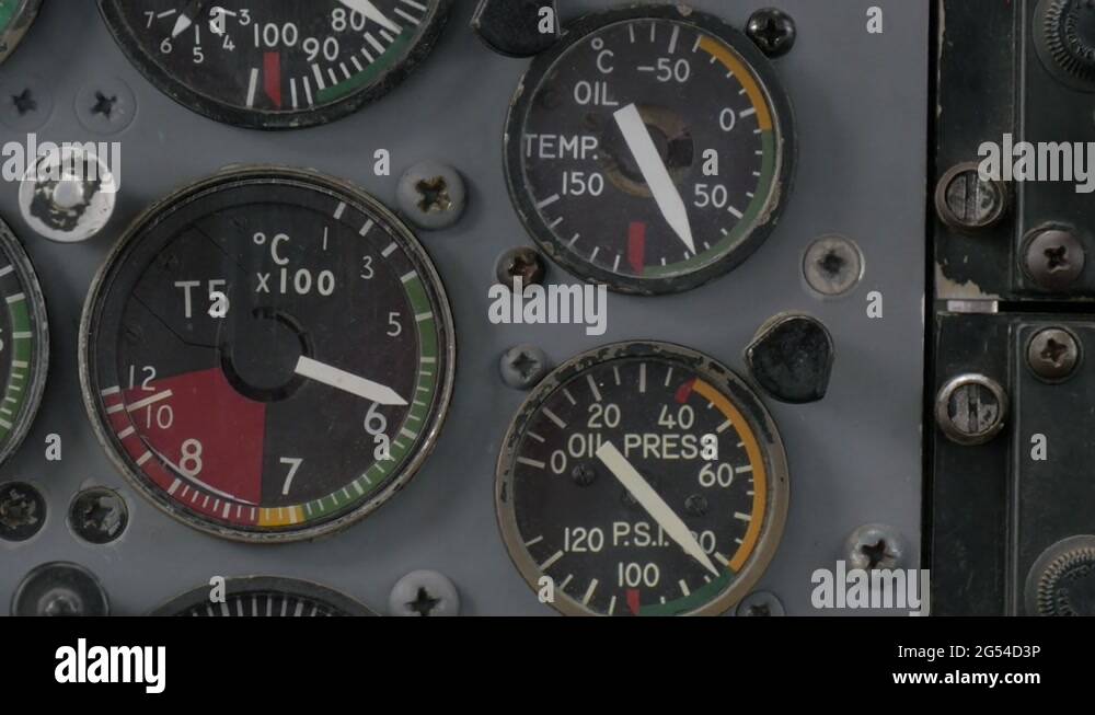 Engine instruments Stock Videos & Footage - HD and 4K Video Clips - Alamy