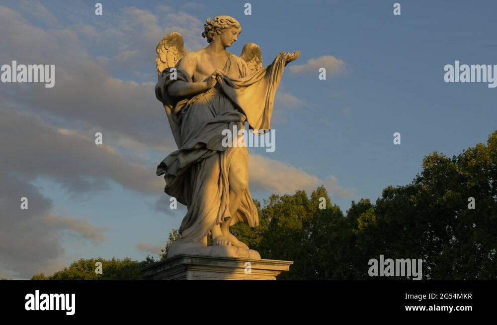 Veronicas veil Stock Videos & Footage - HD and 4K Video Clips - Alamy