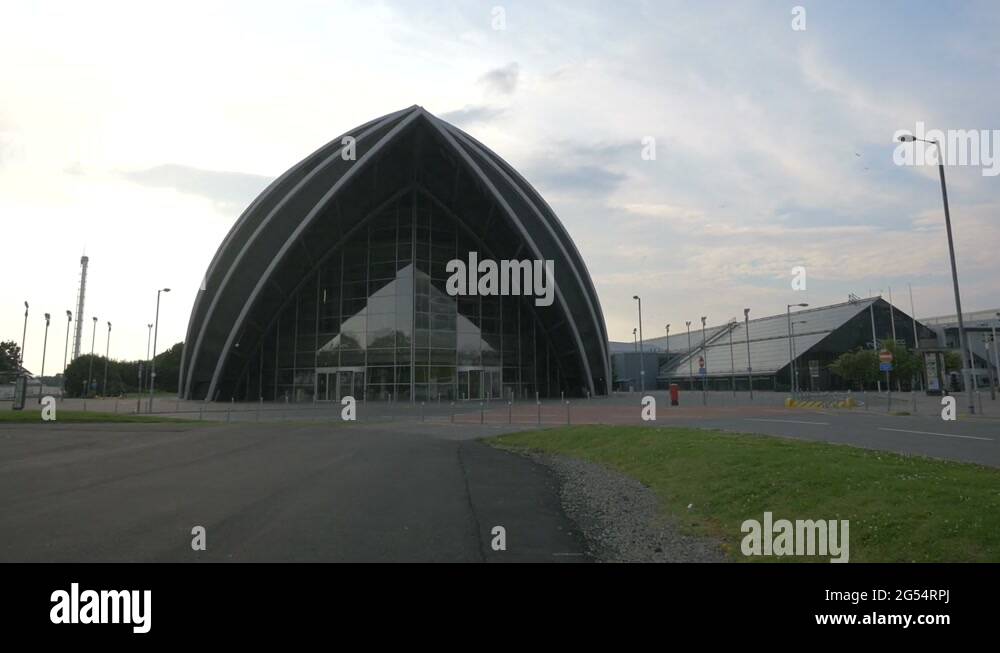 Auditorium facade Stock Videos & Footage - HD and 4K Video Clips - Alamy