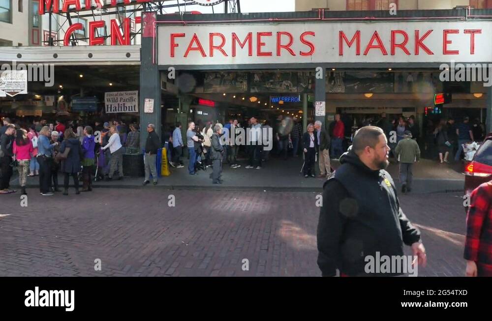 Market square shopping centre Stock Videos & Footage - HD and 4K Video ...