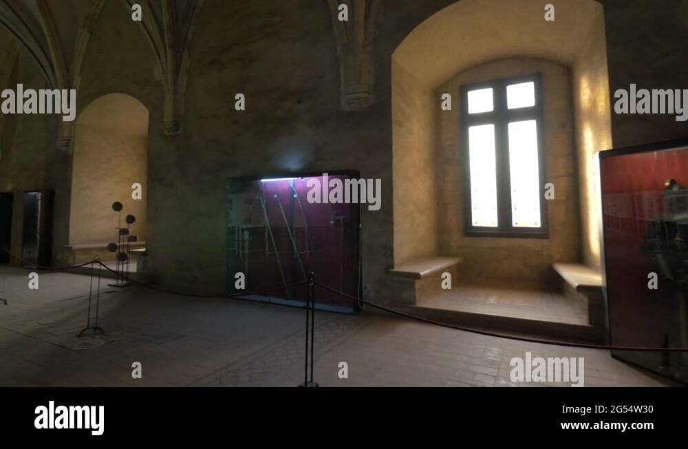 Weapons room Stock Videos & Footage - HD and 4K Video Clips - Alamy