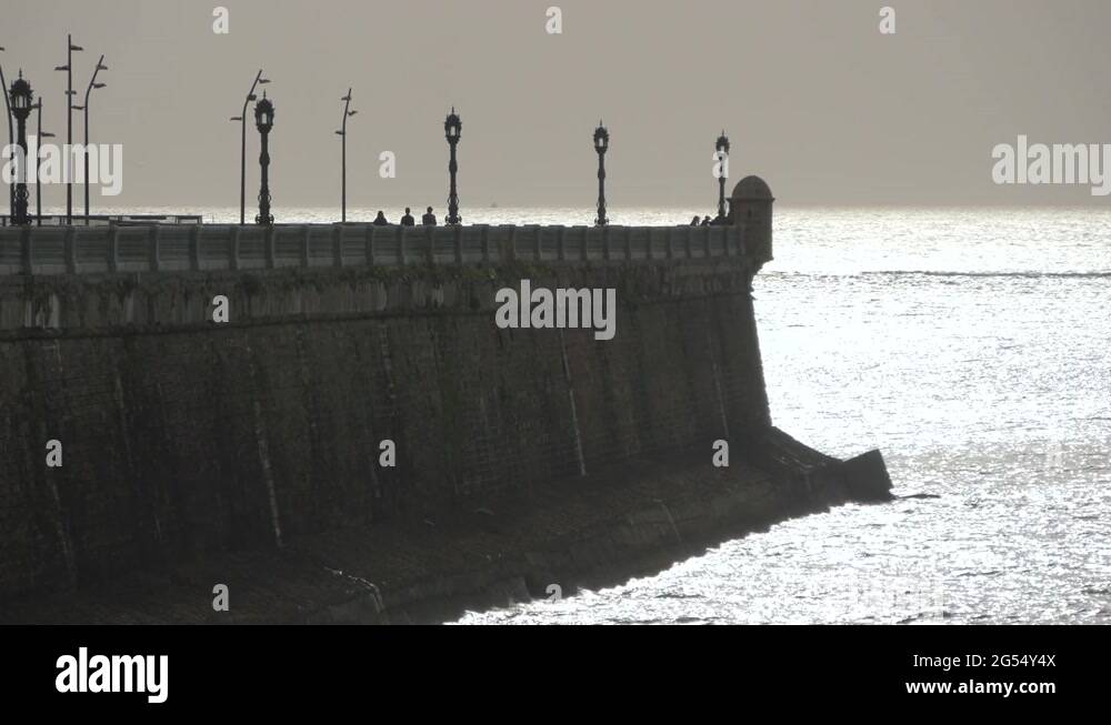 Sea wall promenade Stock Videos & Footage - HD and 4K Video Clips - Alamy