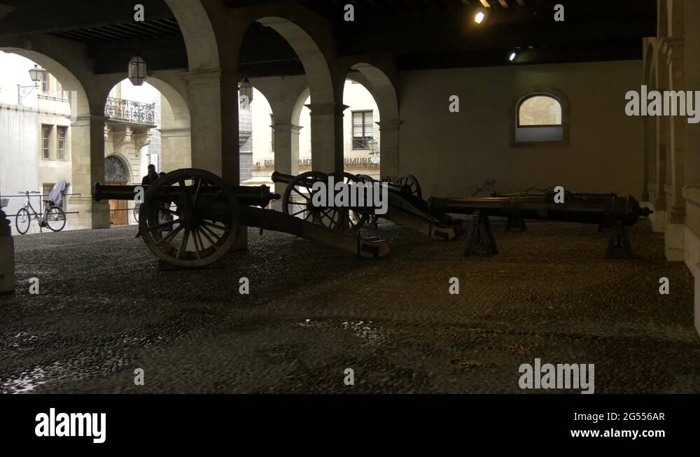 Old cannons Stock Videos & Footage - HD and 4K Video Clips - Alamy