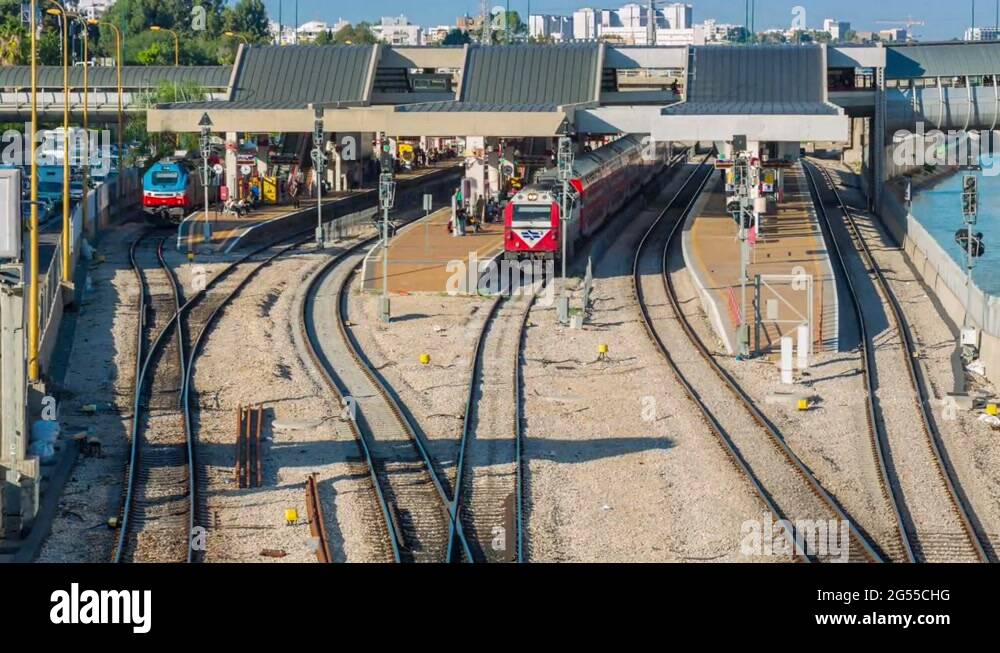 Train departures Stock Videos & Footage - HD and 4K Video Clips - Alamy