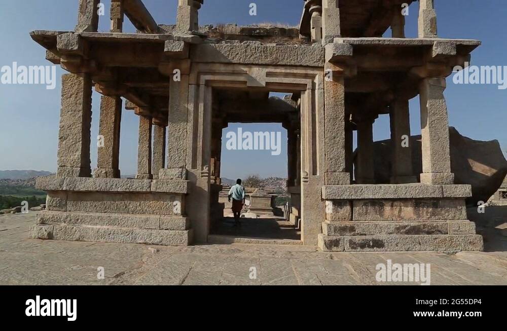 Old ruins in hampi Stock Videos & Footage - HD and 4K Video Clips - Alamy