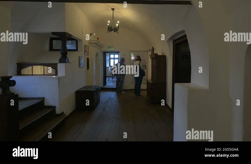 Board castle Stock Videos & Footage - HD and 4K Video Clips - Alamy