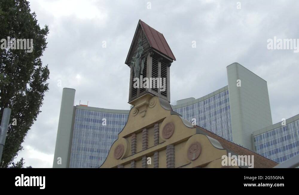 Marks tower Stock Videos & Footage - HD and 4K Video Clips - Alamy