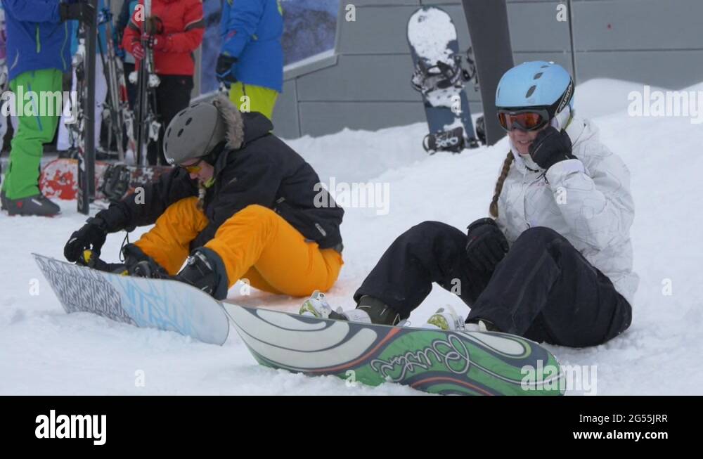 Snowboards Stock Videos & Footage - HD and 4K Video Clips - Alamy