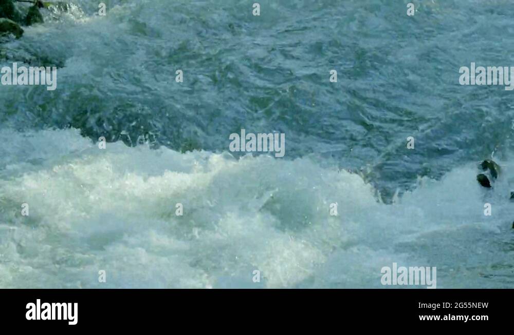 Flux water Stock Videos & Footage - HD and 4K Video Clips - Alamy