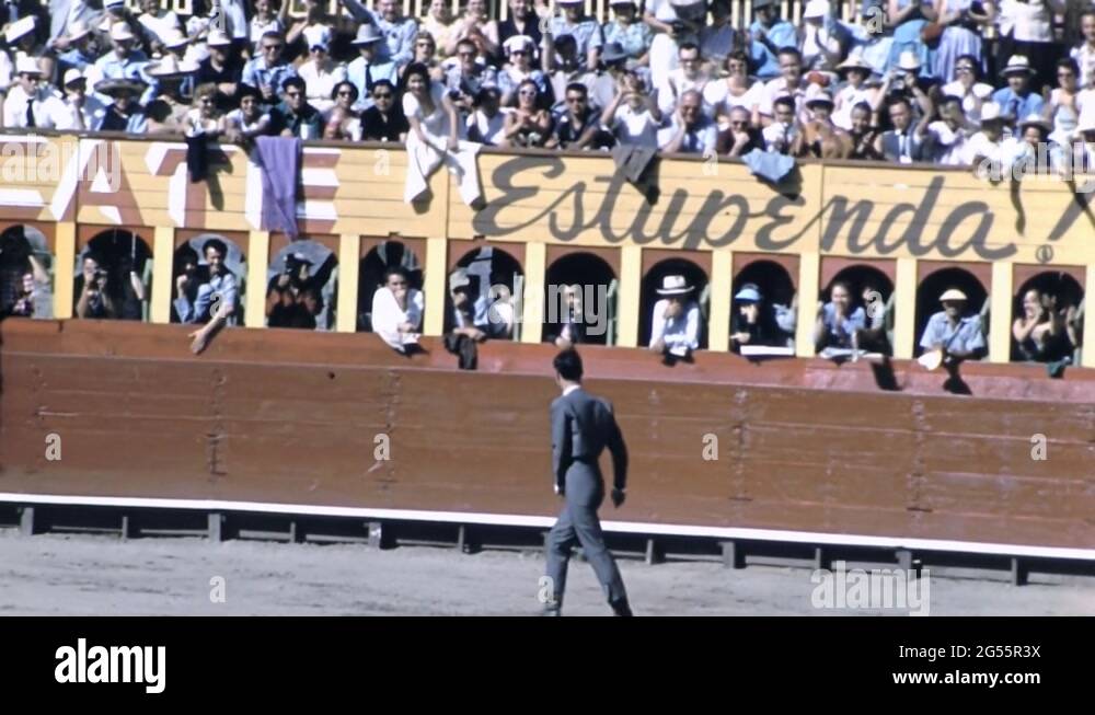 Bullfight matador Stock Videos & Footage - HD and 4K Video Clips - Alamy