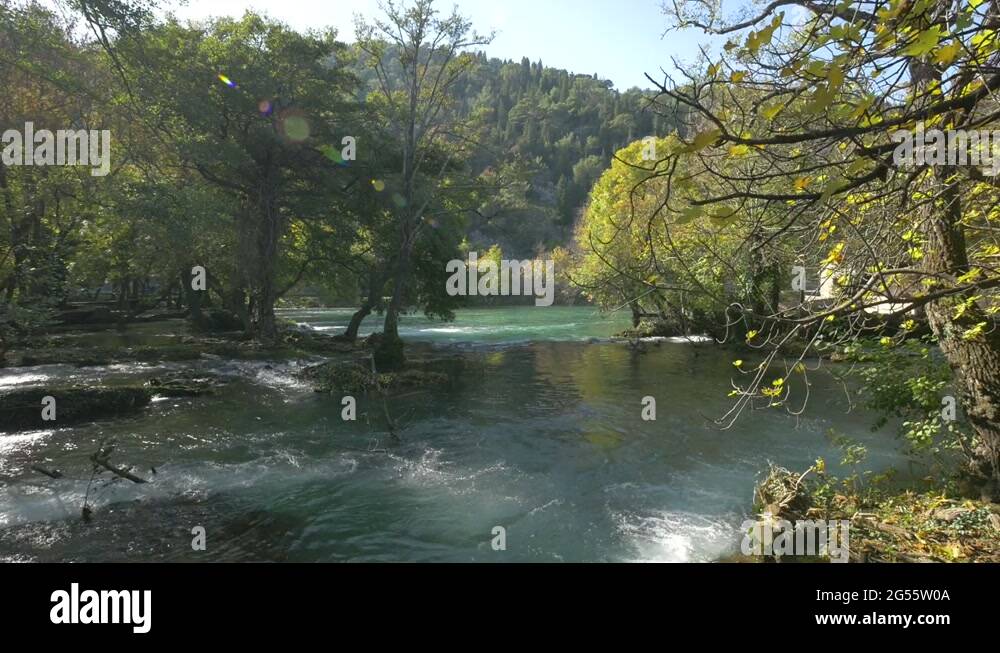 Rivers flowing in Stock Videos & Footage - HD and 4K Video Clips - Alamy