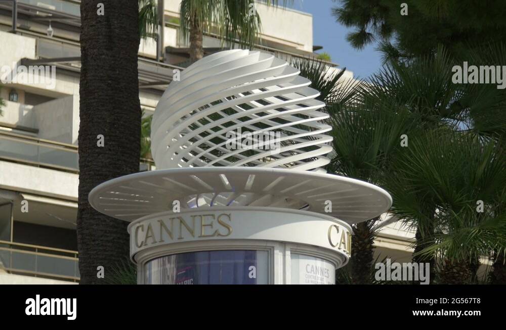 Turning sphere Stock Videos & Footage - HD and 4K Video Clips - Alamy